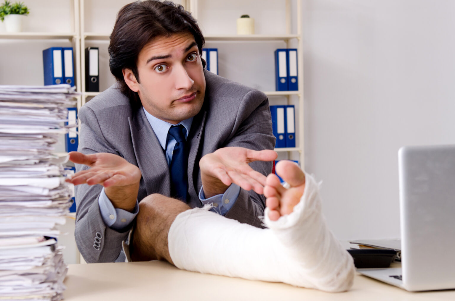 How To Balance Work And Recovery With A Medical Injury - ELH / HR4Sight